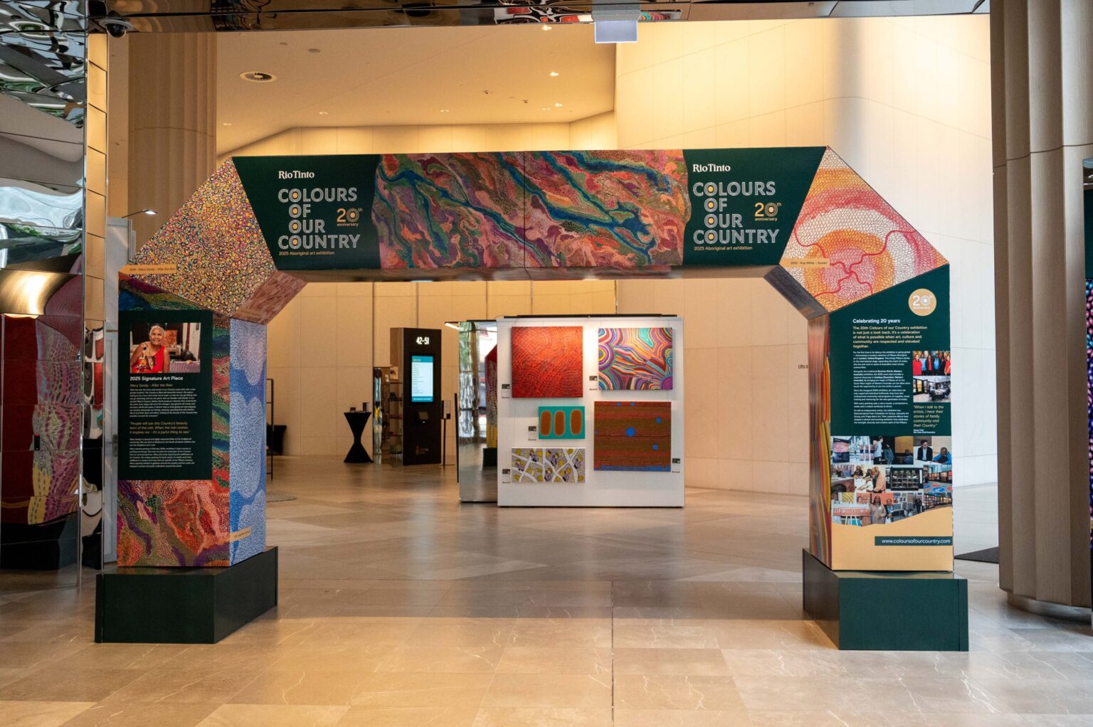 Colours of our Country – A piece of the Pilbara